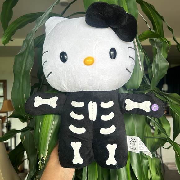 Hello Kitty | Toys | Hello Kitty Dancing Side Stepper Musical Animated ...